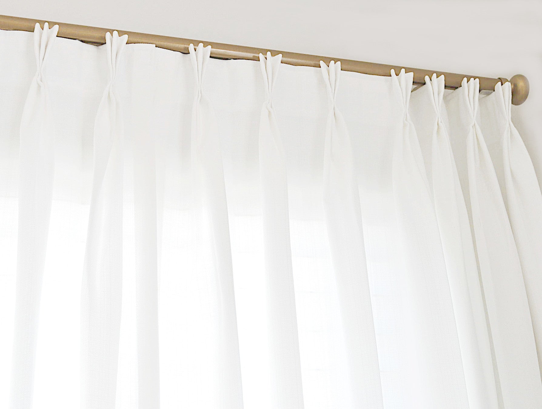 True Linen Triple Pleat Curtain Panel – Curtain Rod Connection