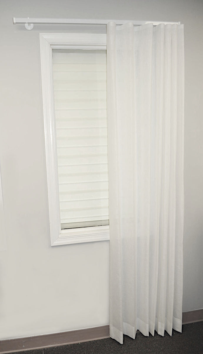 Batiste Ripplefold Panel – Curtain Rod Connection
